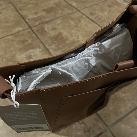 Everlane | Bags | Everlane The Italian Leather Studio Bag Cognac New ...